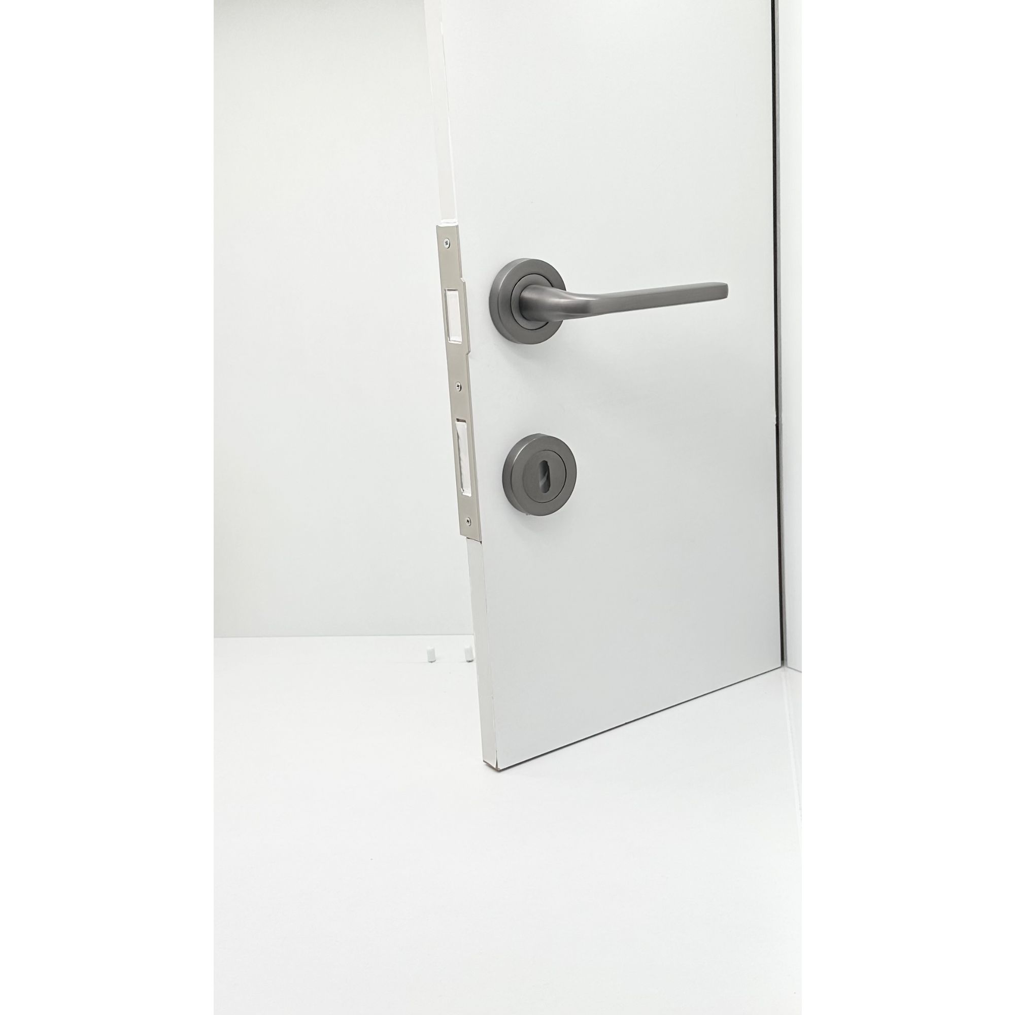 Özen Handles AL48 Araç Mat Skoç Füme Rozetli Oda Kapı Kolu 1 Takım ...
