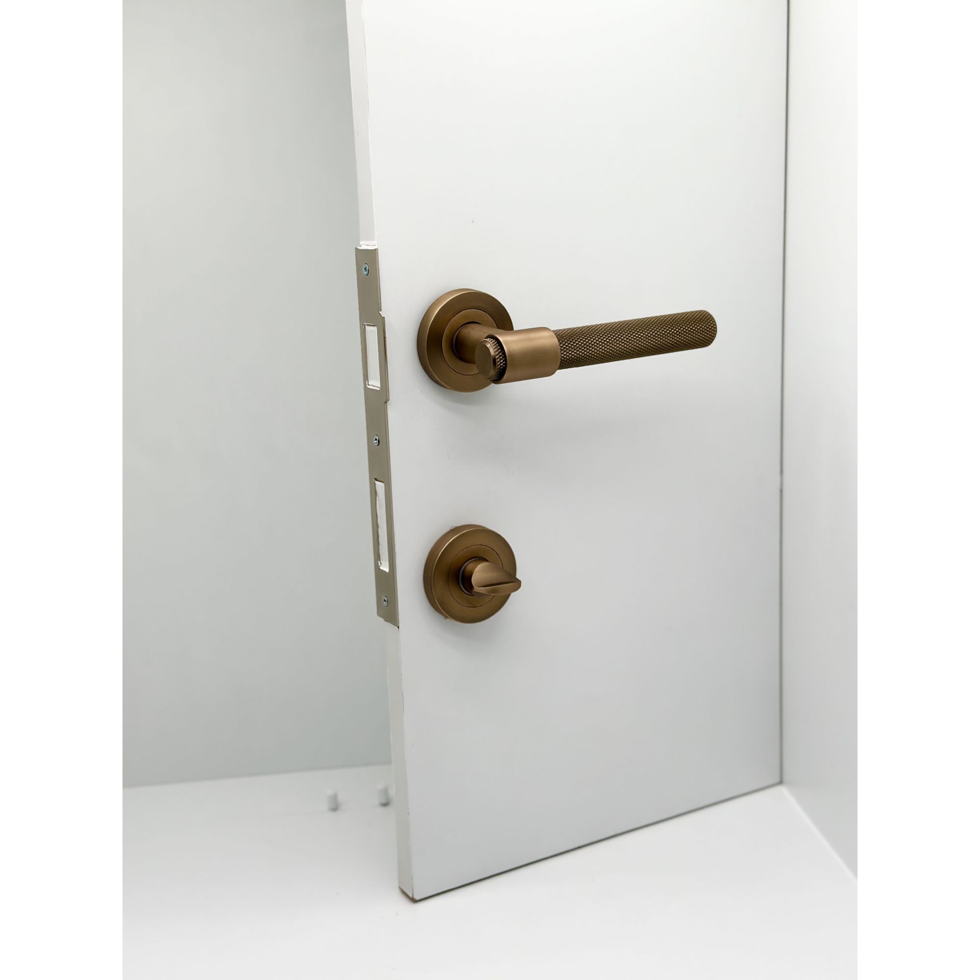 Özen Handles ZK62 Punch Mat Antik Rozetli Wc Banyo Kapı Kolu 1 Takım ...