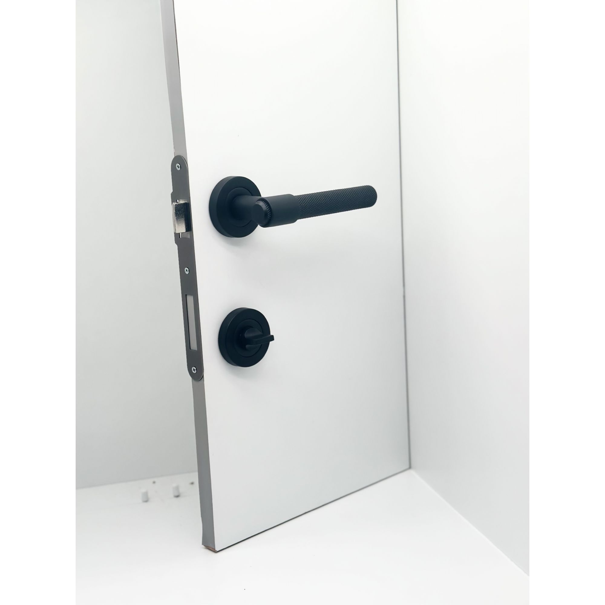 Özen Handles ZK62 Punch Mat Siyah Rozetli Wc Banyo Kapı Kolu 1 Takım ...