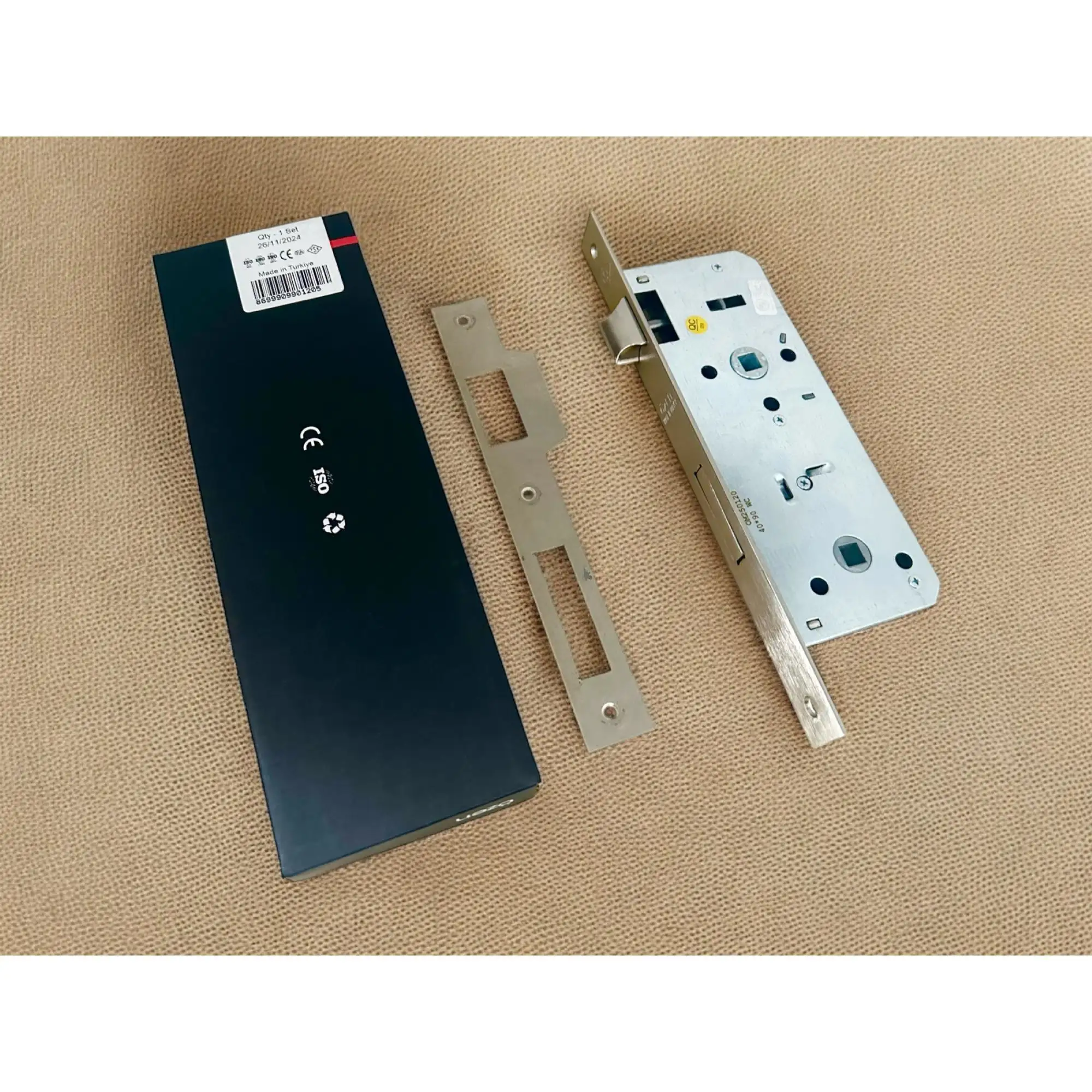 Özen Handles Saten Kapı Gömme Kilit 40 Mm - istanbulehirdavat.com